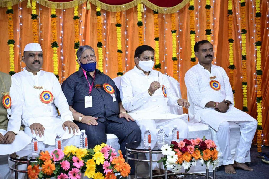 Pan Supari Haldi Kunku and Pooja 2021 - Lalbaugcha Raja Sarvajanik ...